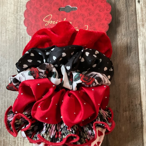 Social Strand | Accessories | Red Black Scrunchie Set Includes Six Red ...